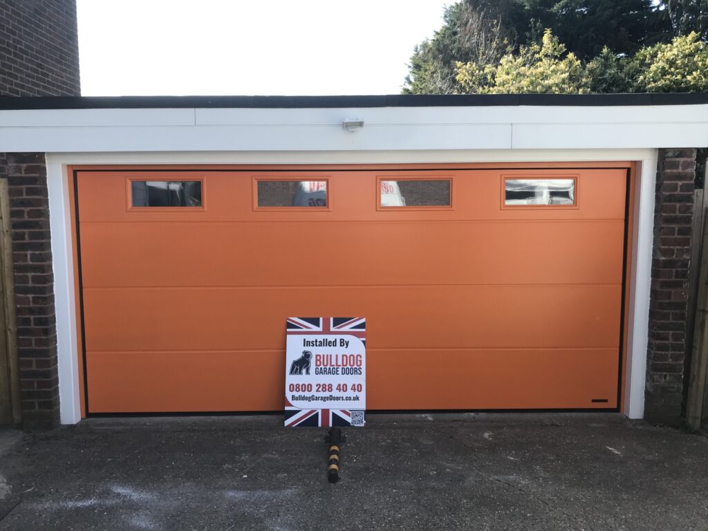 London Garage Doors | Roller & Sectional | Bulldog Garage Doors